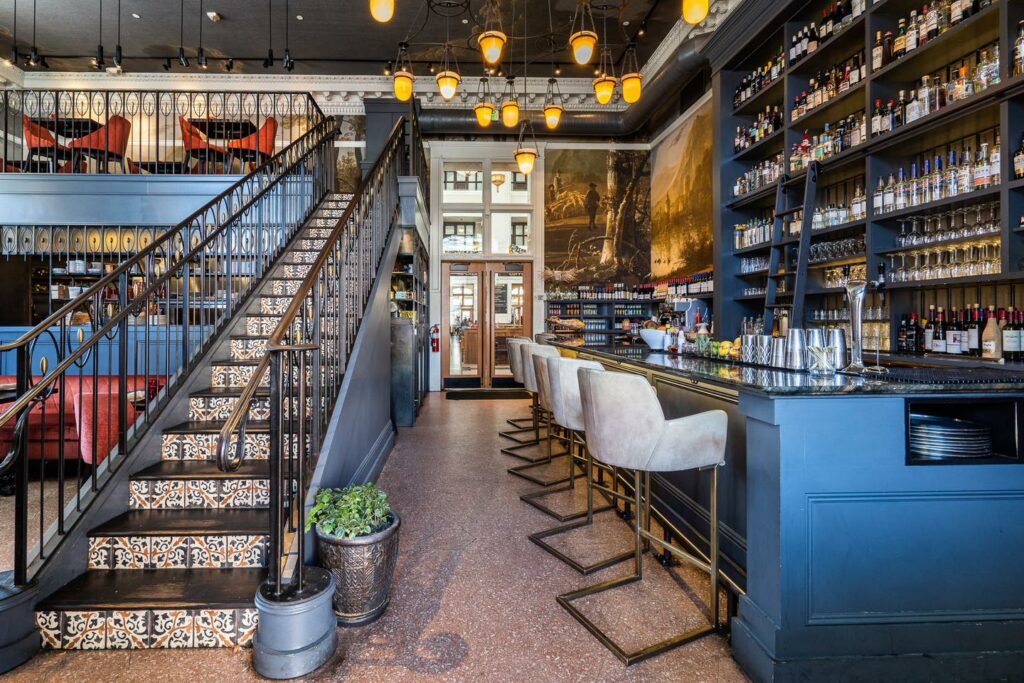 29 Top Lunch Restaurants in Downtown Denver - Delicious Denver Food Tours