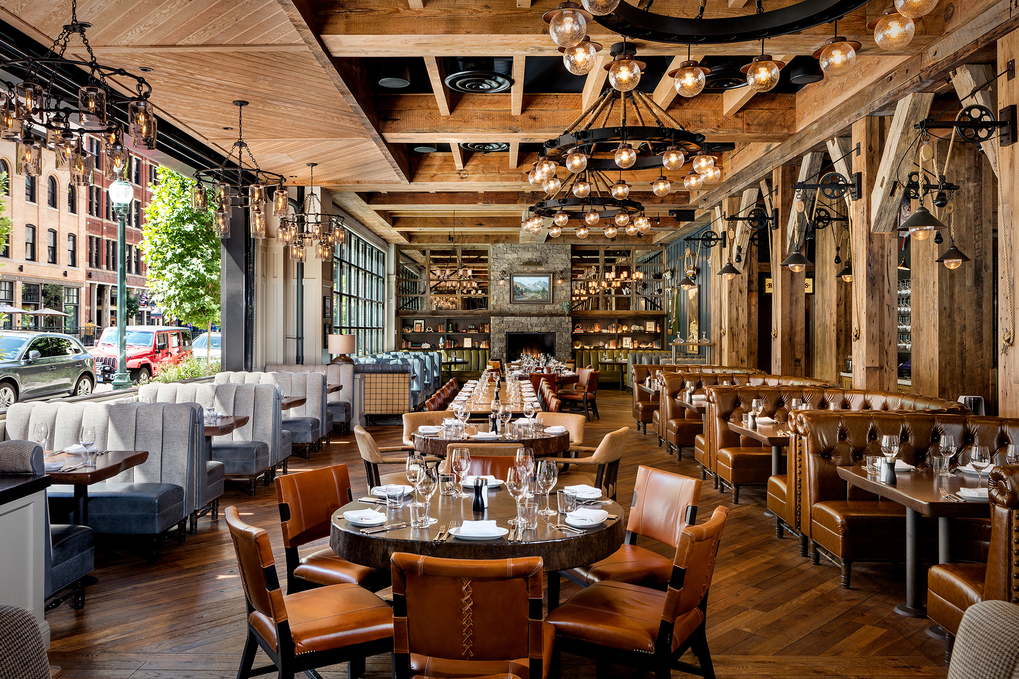 29 Top Lunch Restaurants in Downtown Denver - Delicious Denver Food Tours