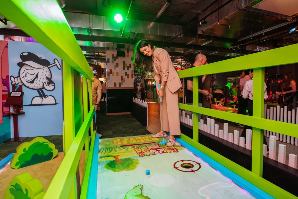 29 Things to Do on 16th Street Mall in Denver - Delicious Denver Food Tours